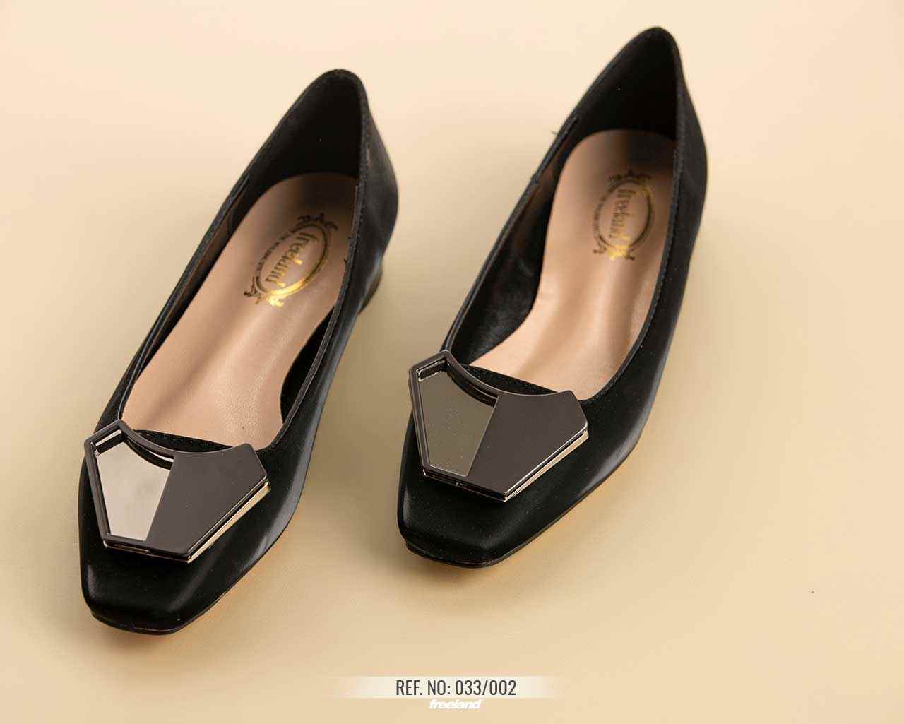 FLAT HEELS SHOES @freeland.com.bd